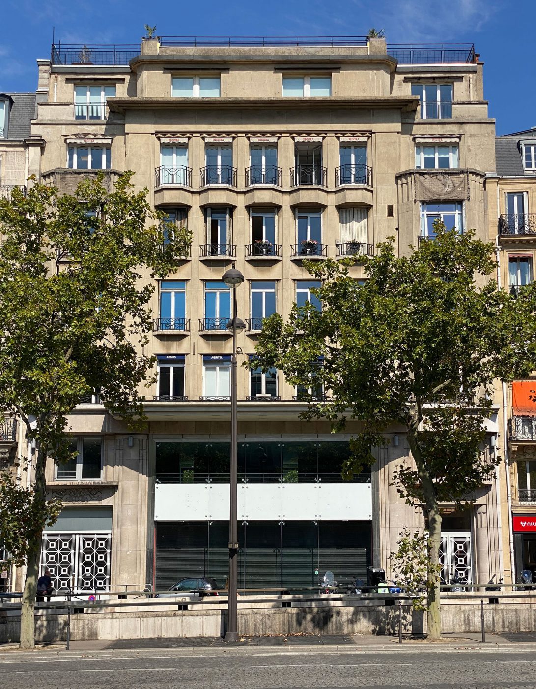 Partouche va ouvrir un immense club de jeux à deux pas de la Place de l ...